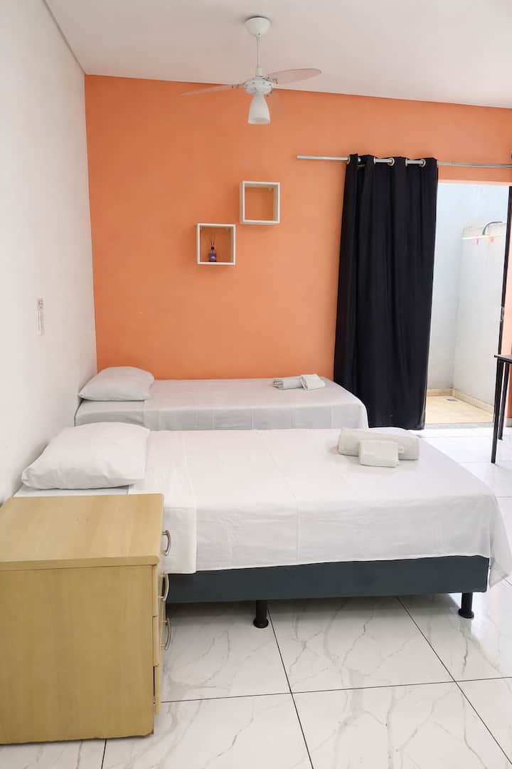 Melhor Custo Benefício, Duas Camas De Solteiro.2b - Londrina