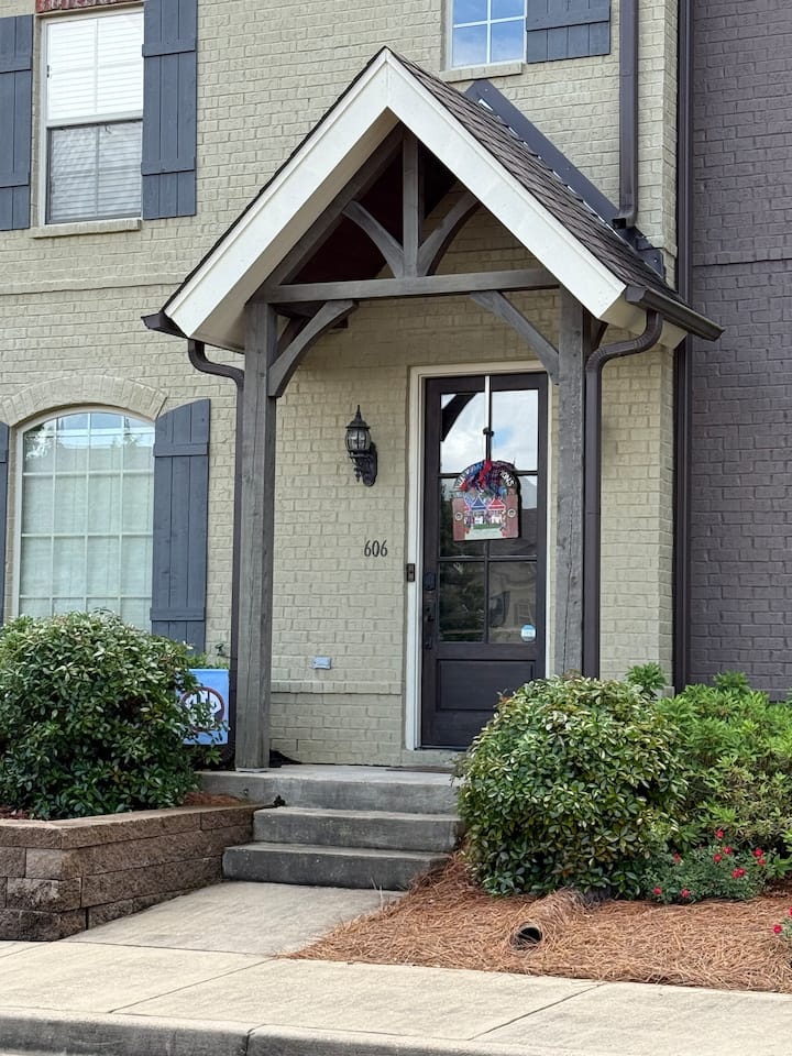 Oxford/ Ole Miss Rental Available! - Oxford, MS