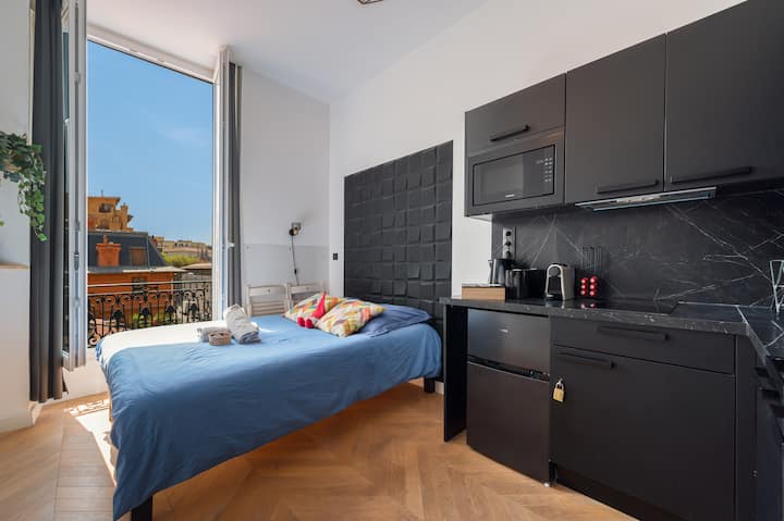 < Centre Ville De Nice > Studio Cosy - Nice