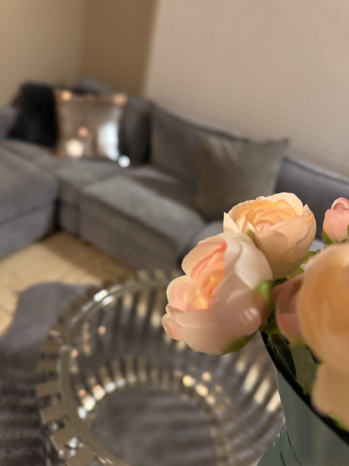 Modern Masterpiece - 4 Bedrooms In North Las Vegas - North Las Vegas, NV