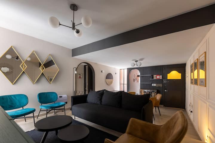 Best Spot Between Condesa And Roma - Mexico City