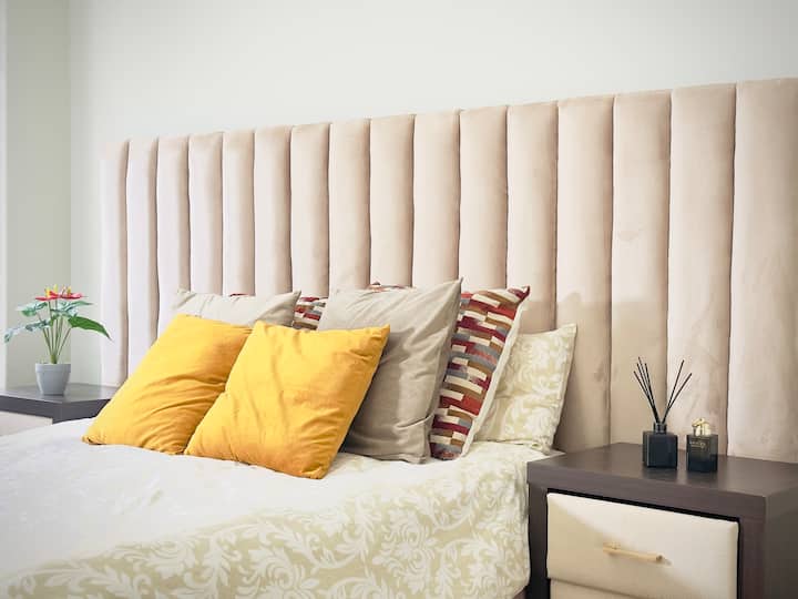 Upmarket Executive Apartment - Sandton