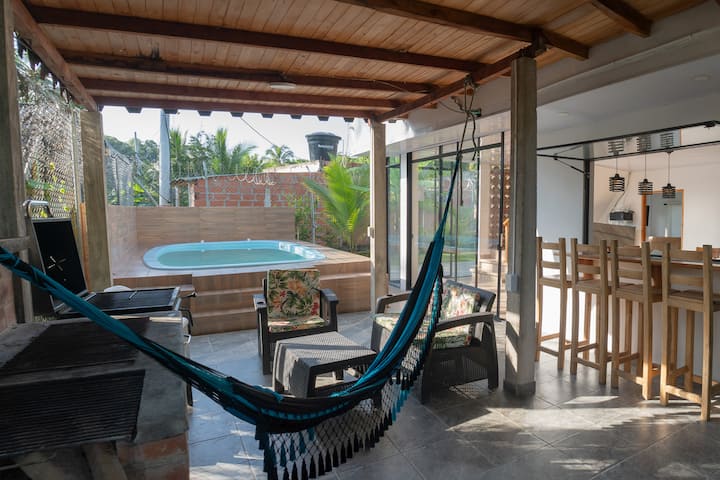 Cabaña En Necocli Con Piscina Y Aire Acondicionado - Chocó