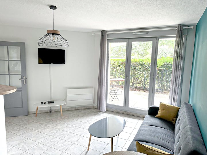 Proche Airbus, Apparemment T2 Avec Terrasse - Colomiers
