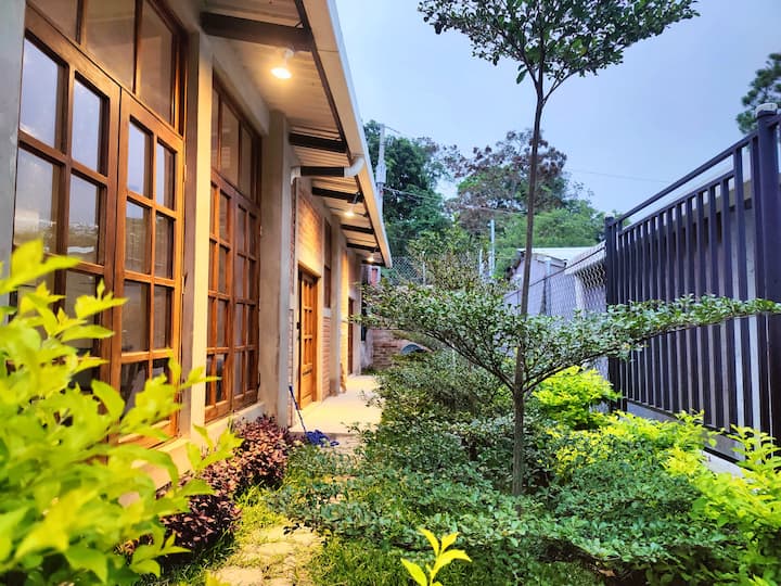 Modern Coffee Farm House In Ruta De Las Flores - El Salvador