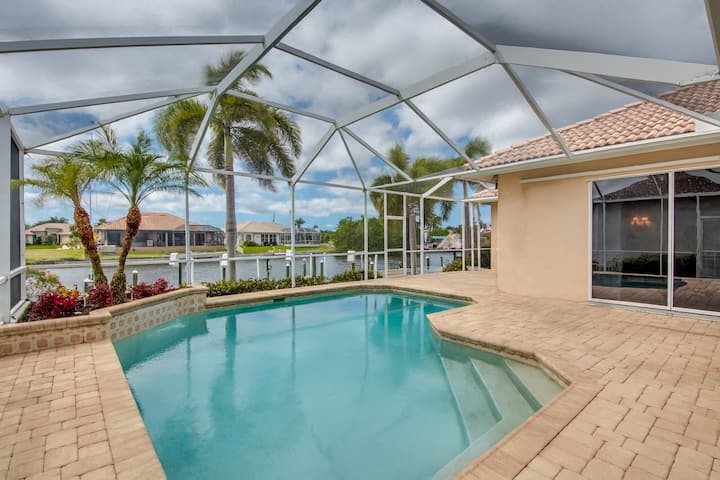 Waterfront Home W/ Pool, 2 Master Suites & Dock - Cape Coral, FL
