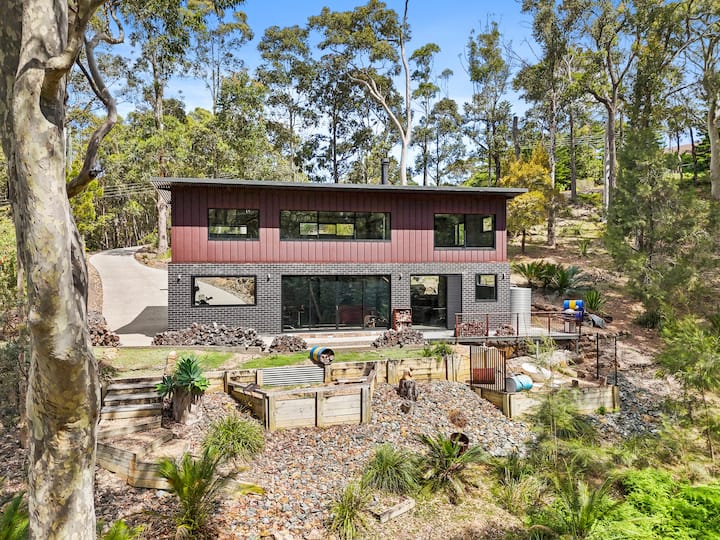 The Warehouse - Malua Bay