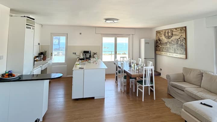 Apartamento En Primera Línea De Playa Con Terraza - Sant Pol de Mar