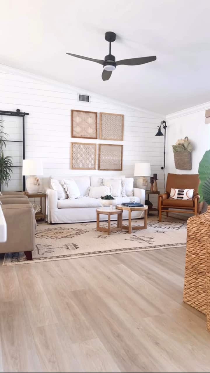 Modern Marco Manor - Marco Island