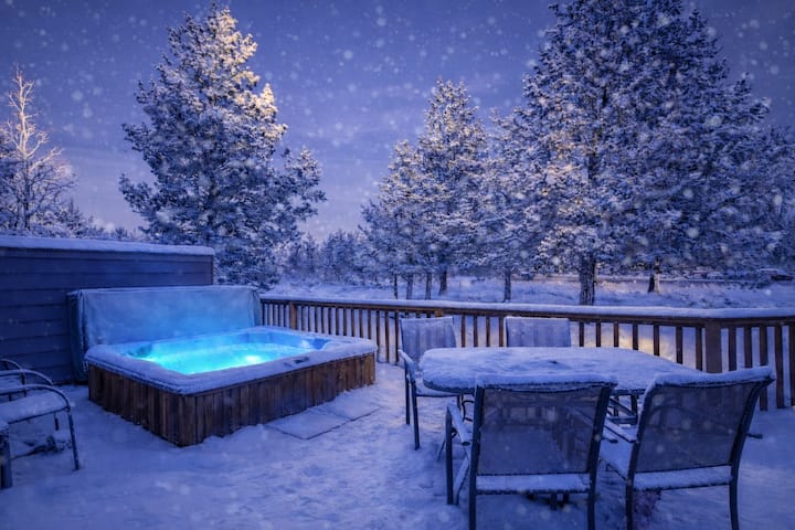 Hot Tub, Eagle Crest Condo On Golf Course, Dogs Ok - Eagle Crest, OR