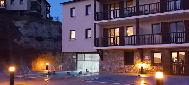 Font-romeu, Appt.avec Piscine Et Vue Dégagée - Font-Romeu-Odeillo-Via