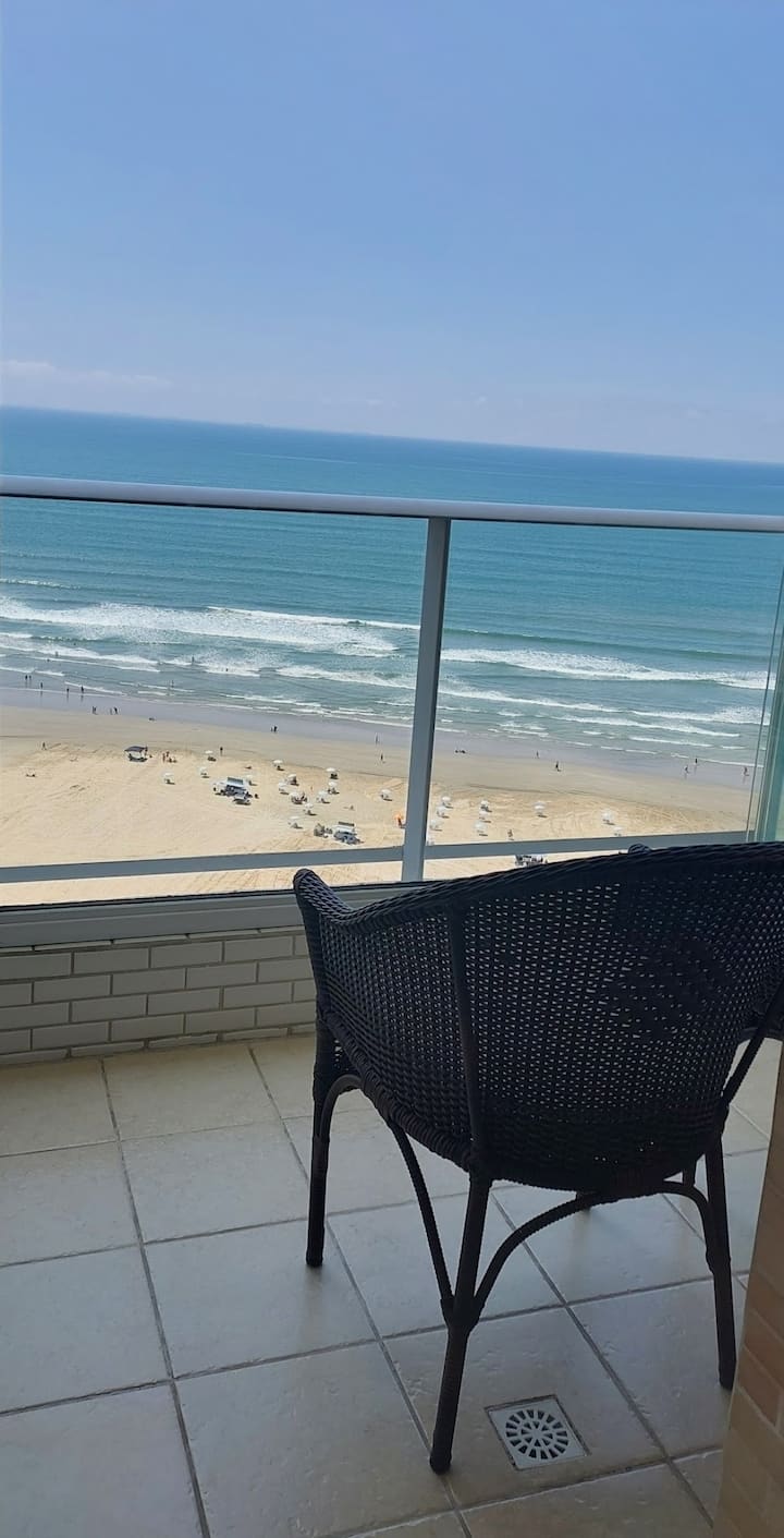 Lindíssimo Apto Pé Na Areia Em Condomínio. - Praia Grande