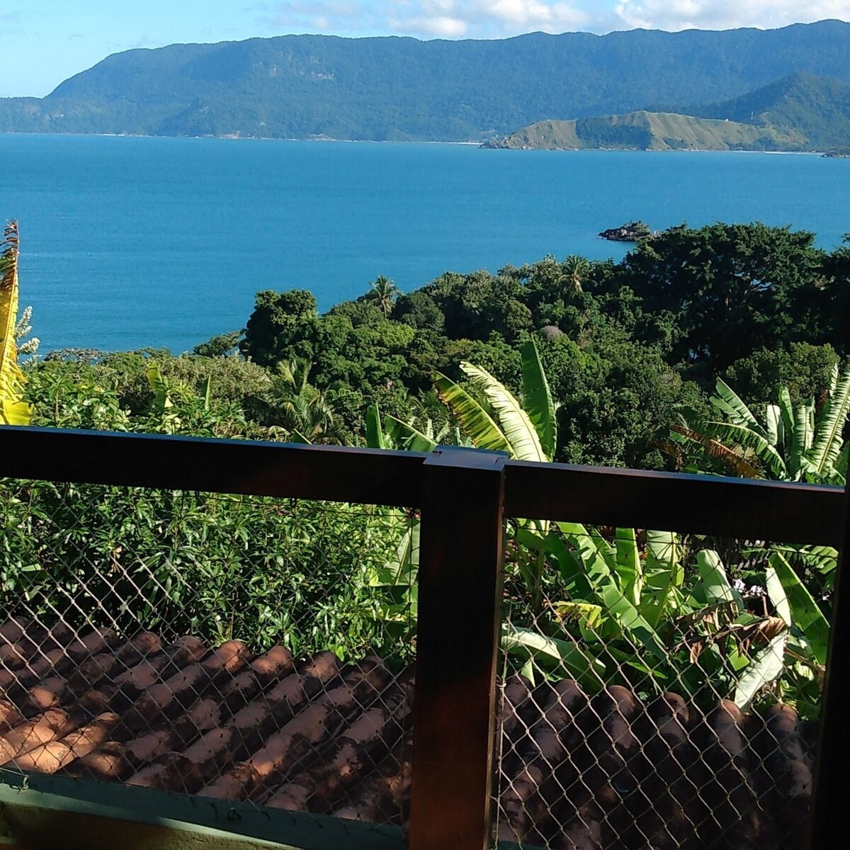 Haus 100 Meter vom Strand Grande und Julião entfernt - Häuser zur Miete ...