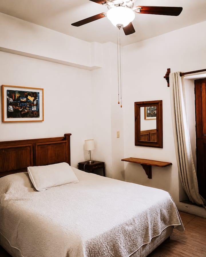 Family Apartment · 2 Bedrooms · Oaxaca Center - Oaxaca