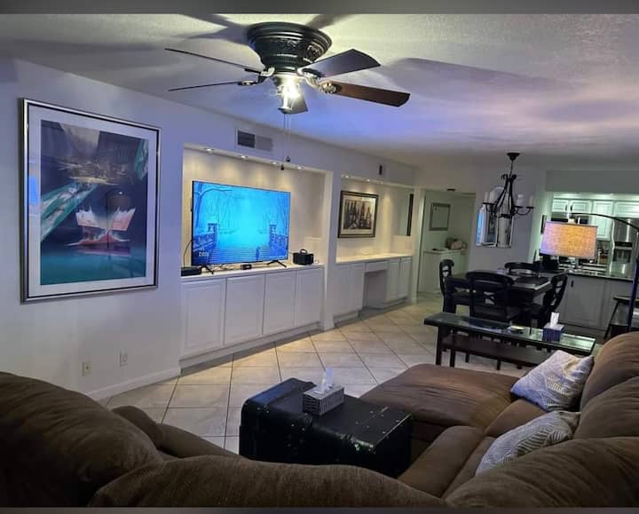 Gorgeous Condo! Heart Of Old Town Scottsdale - Scottsdale, AZ