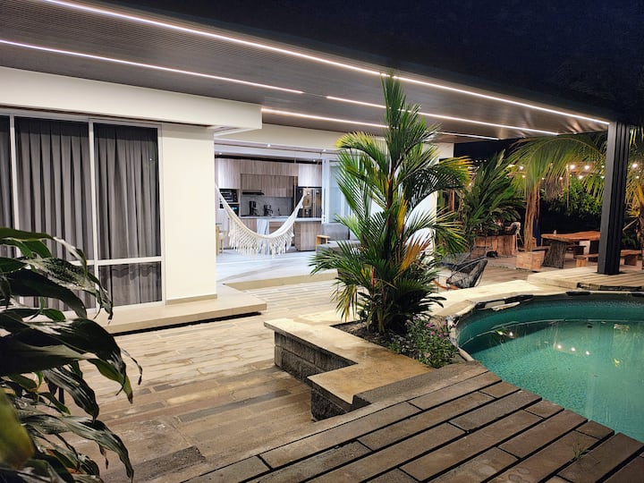 Casa Campestre En Villavicencio Con Piscina Y Bbq - Cundinamarca