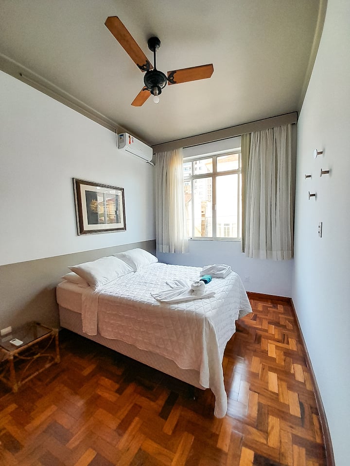 Casa Celeste, Na Praia Do Porto Da Barra. - Barra
