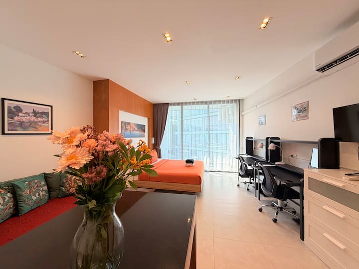 Spacious Nomad Studio Near Main Rd & Shops [D54] - Phuket