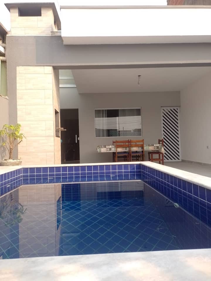 Otima Casa Com Piscina - Peruíbe
