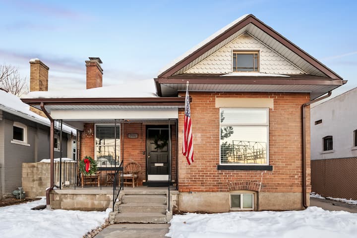 Salt City Cottage - Salt Lake City, UT