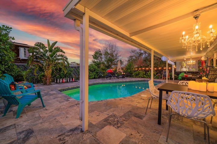 Heated Pool L Bbq | Karaoke | Outdoor Projector - St. Petersburg, FL