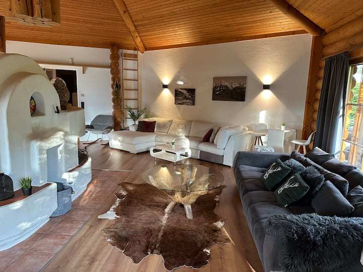 Spacious Mountain View Villa - Austria