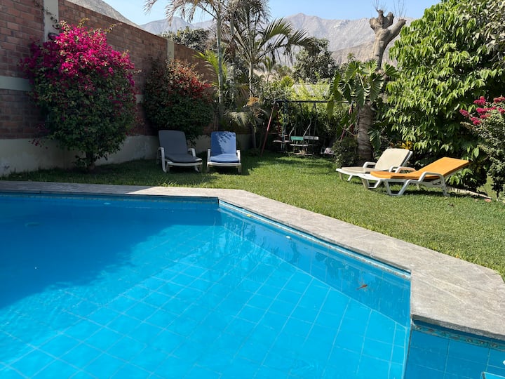 Alojamiento En Cieneguilla 20 Huéspedes - Peru