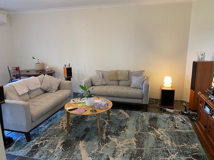 Sunrise Room - Close To Airport - Kalamunda