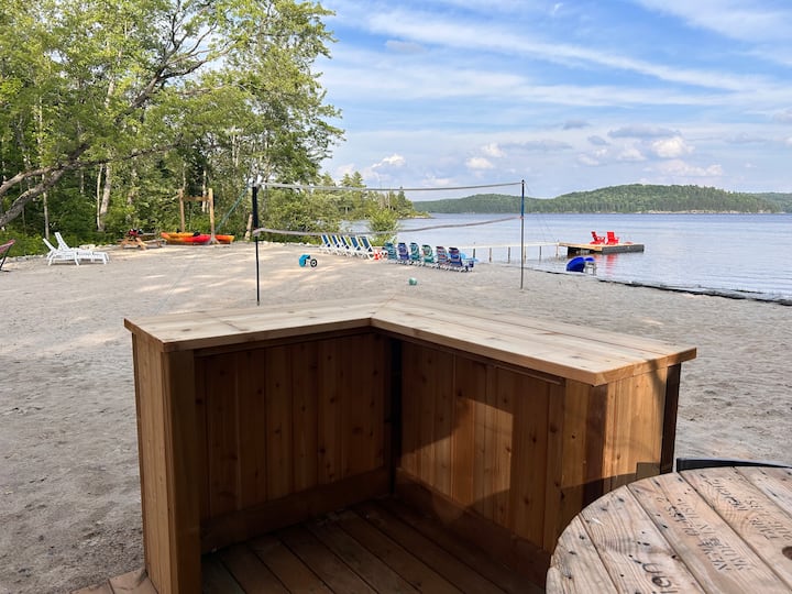 Northwood Beach Cottage @Doe Lake - North Muskokas - Algonquin Provincial Park