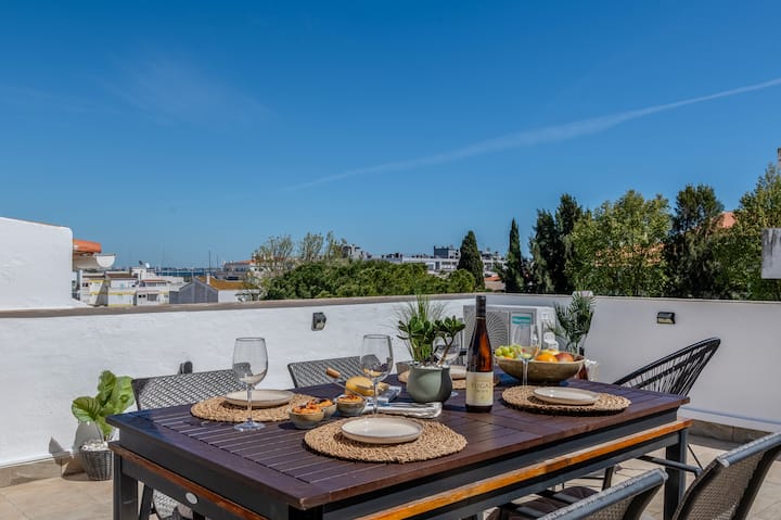 Lagos Center, Easy Walking Distance. "New A/c" - São Sebastião