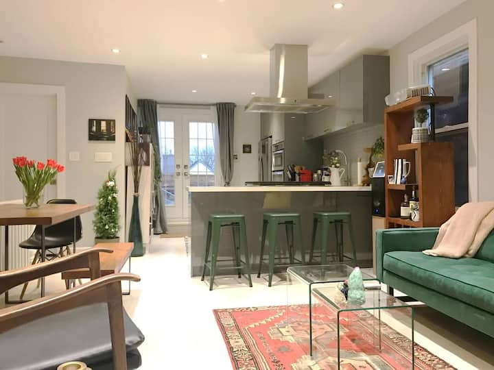 Entire Guest Suite In Palmerston-little Italy - Toronto