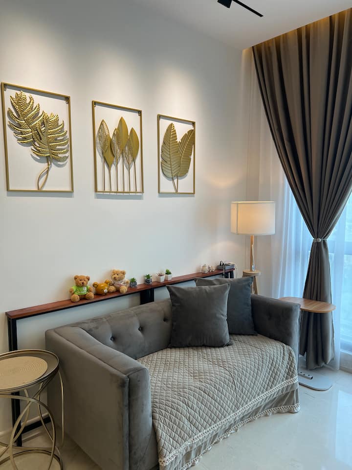 Setia Sky 88 @ D'miko Homestay/4pax/ciq/ksl/2br - Johor Bahru