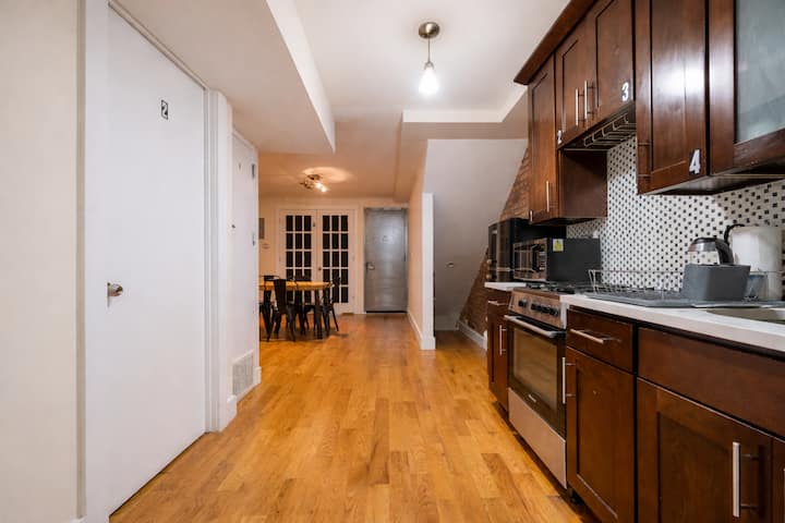 Lafayette 1 - Bright New Private Bedroom - Brooklyn, NY