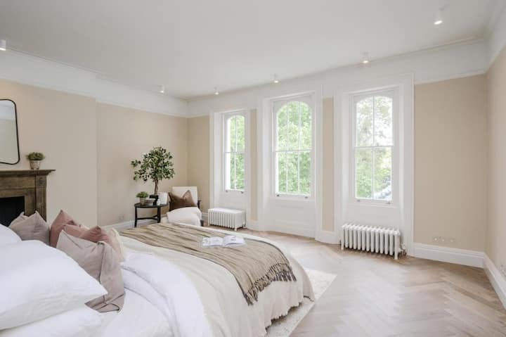 2. Bed Gorgeous Apartment Wood Green - Barnet