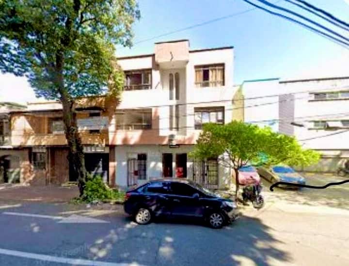 Apartamento Completo - Medellín, Colombia