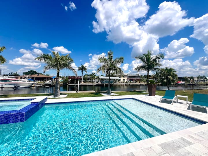 New Modern 3/2 Gulf Waterfront Pool Spa Boat Fish - Punta Gorda, FL