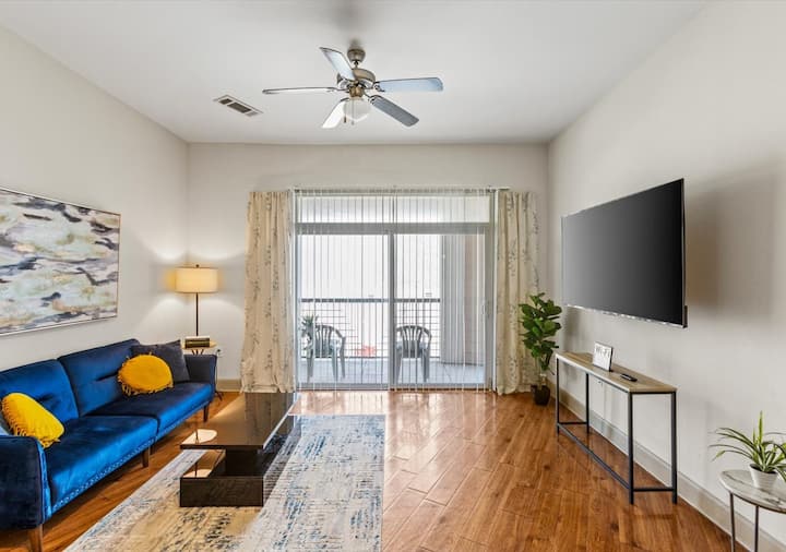 Relax And Unwind: Serene 2bd Near Nrg/ Med Center! - Houston, TX
