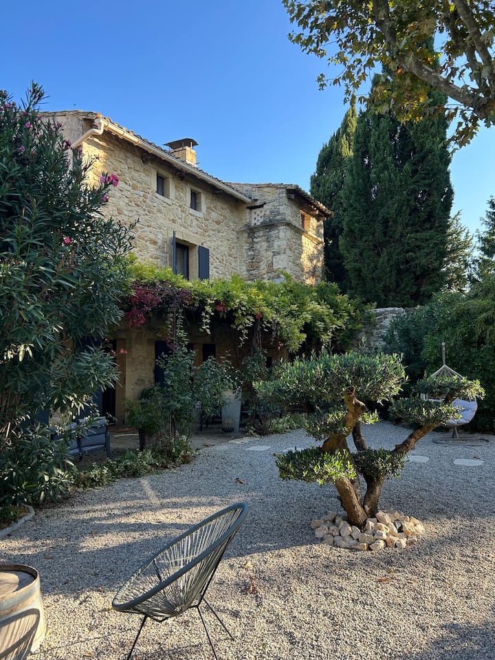 Maison De Caractère Avec Piscine à Orange - Orange