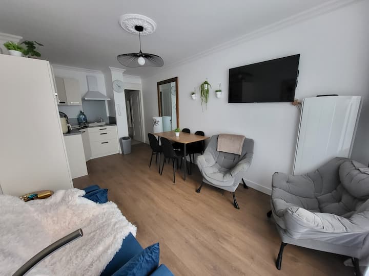 Au Pied Du Remblai, 2 Ch, Piscine, Garage - Les Sables-d'Olonne