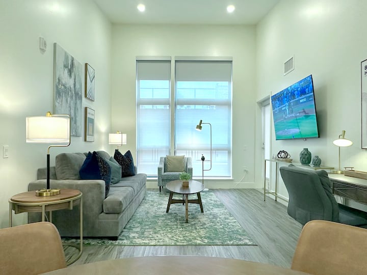 Downtown | King Beds | Garage - Walnut Creek, CA