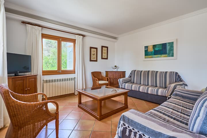 Villa For 8 People With Private Pool, Just 250 Meters From The Marina - Cala d'Or