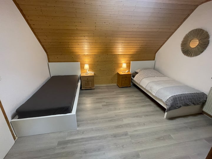 Schönes Ferien-/monteur-apartment 53qm, 2 Schlz. - Reilingen