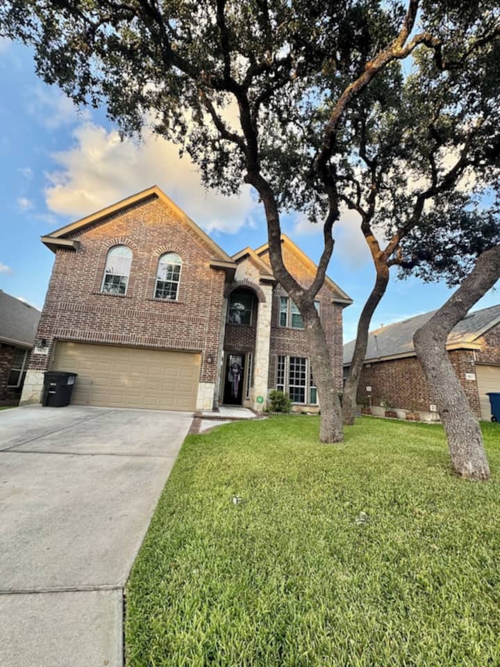 Near Sea World And Fiesta Texas! - Alamo Ranch - San Antonio