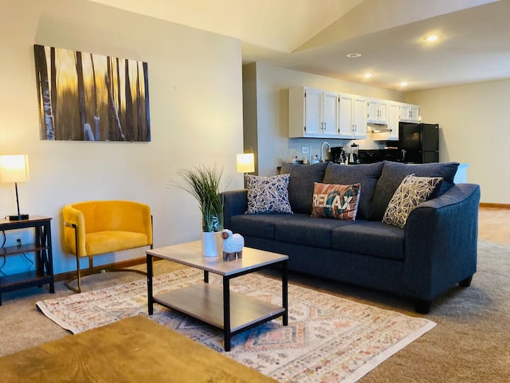 Adorable Springfield House - Springfield, IL