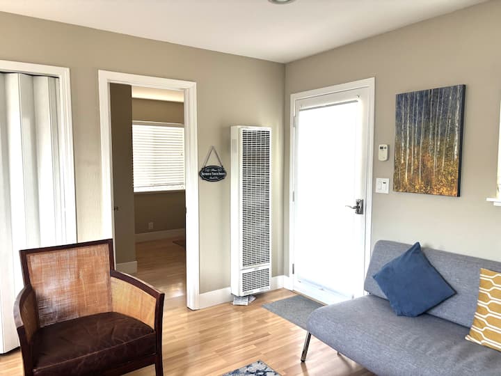 Jenni's Home | One Bedroom +Bath/ac/private Entry - Stanford University, Stanford