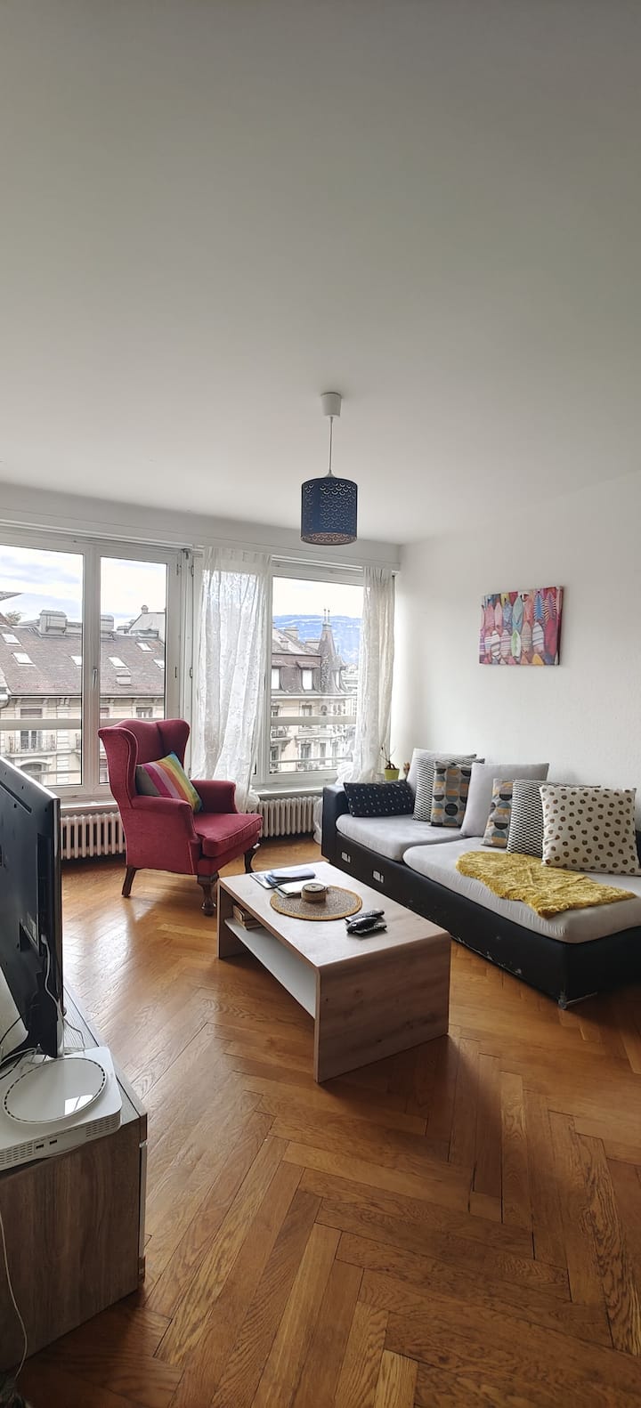 2 Bedroom Apartment In Centre - Genf