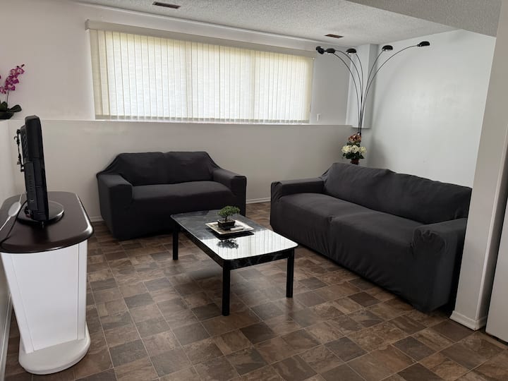 Basement Suite With Separate Entrance - Saskatoon