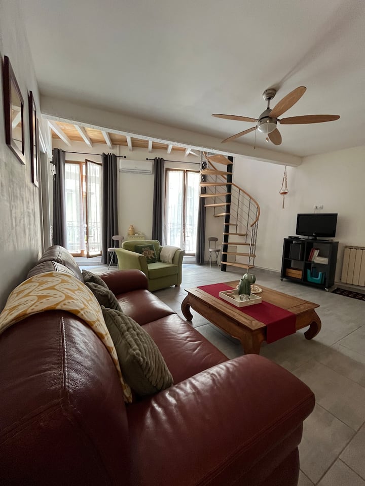 Appartement Tout Confort En Plein Cœur De Pezenas - Pézenas