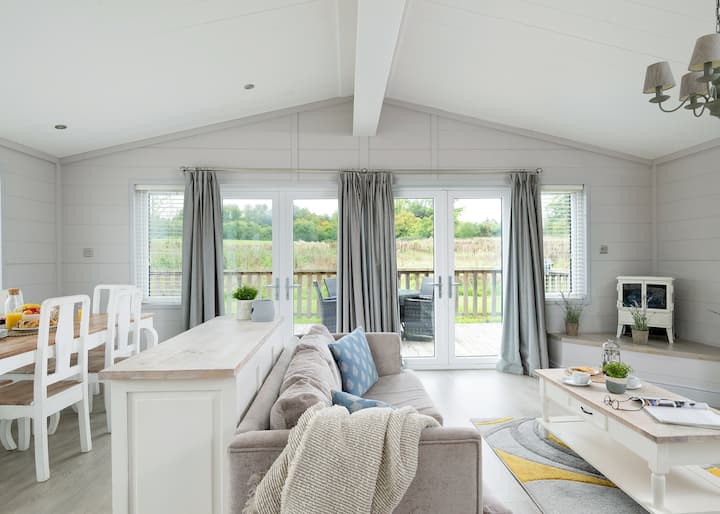 Elite Spa Lodge 2 - Suffolk