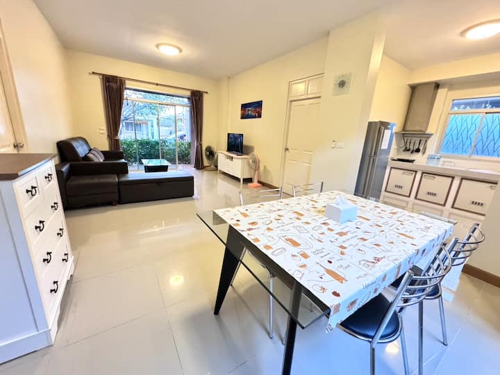 Happy House Casa Seaside Rayong - Tailandia